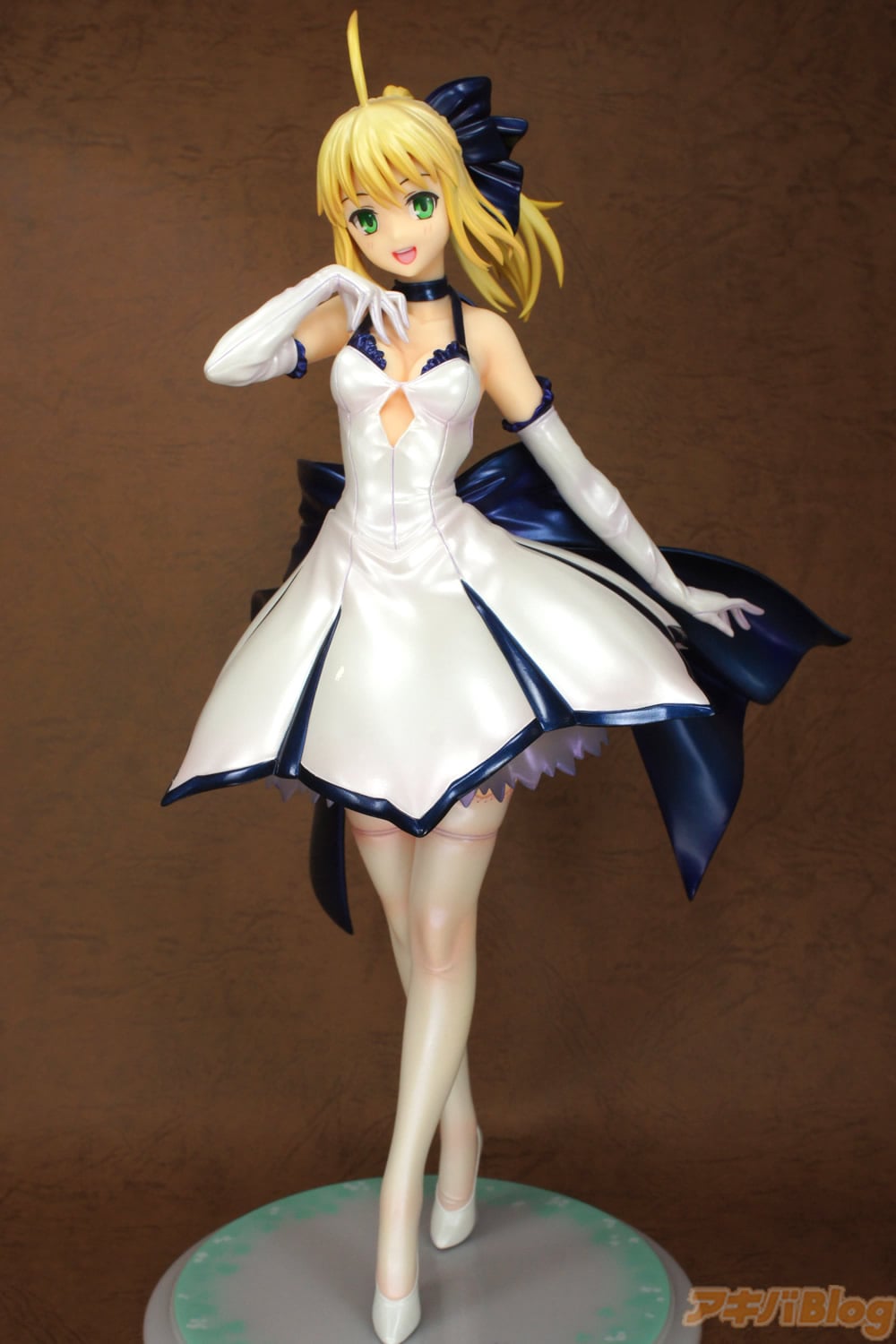 アルター セイバードレスコードフィギュア発売 「TYPE-MOON10周年イラストを立体化！」 : アキバBlog